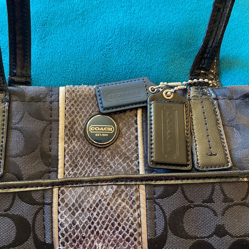 Coach Signature Black - Gem